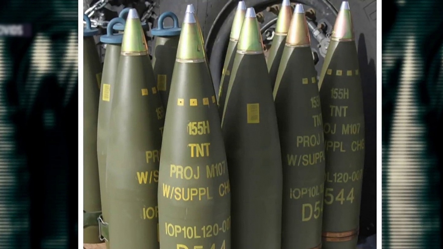 Uy lực đáng sợ của đạn chùm DPICM 155mm