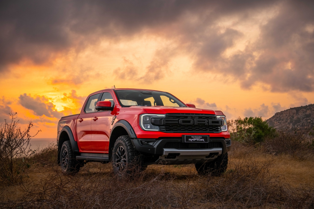Ford Ranger Raptor Đẳng cấp khác biệt của vị vua phân khúc