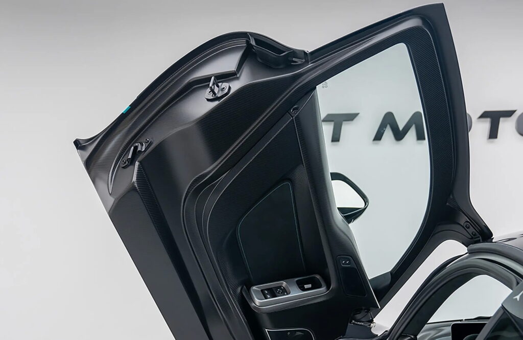 Mercedes-AMG ONE đã qua sử dụng được rao bán hơn 70 tỷ đồng