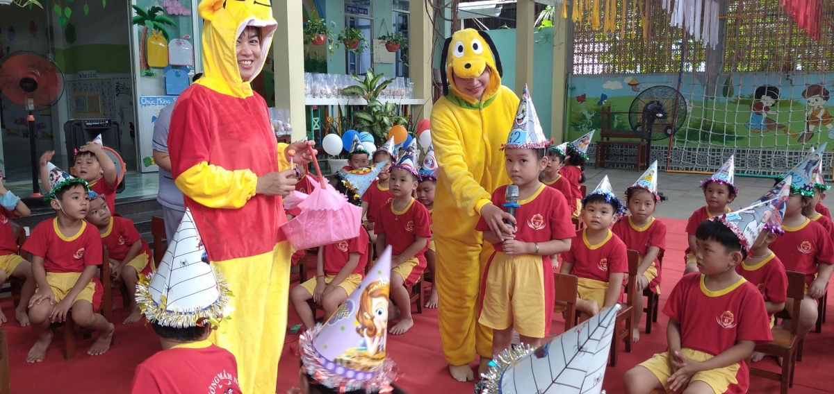 Ngôi trường đặc biệt ở Đồng Tháp: 20 năm giáo dục miễn phí cho trẻ em nghèo