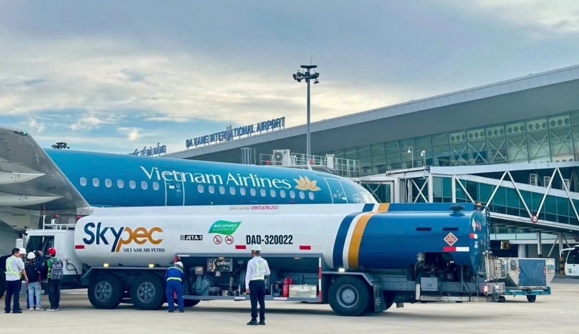 Regulators draft aviation scenarios as Jet fuel prices surge