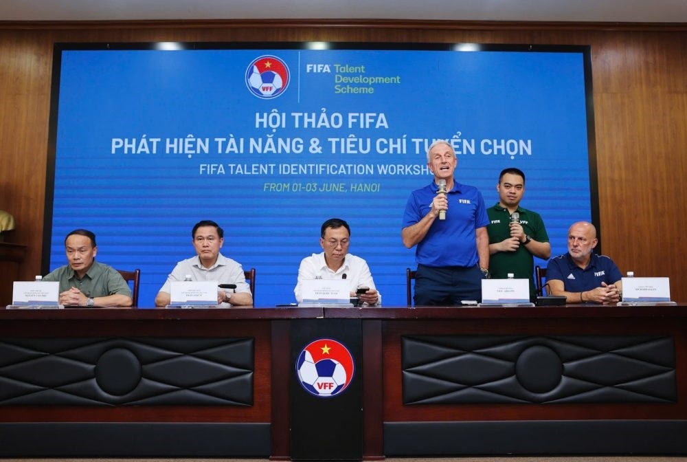Hanoi hosts FIFA talent identification workshop