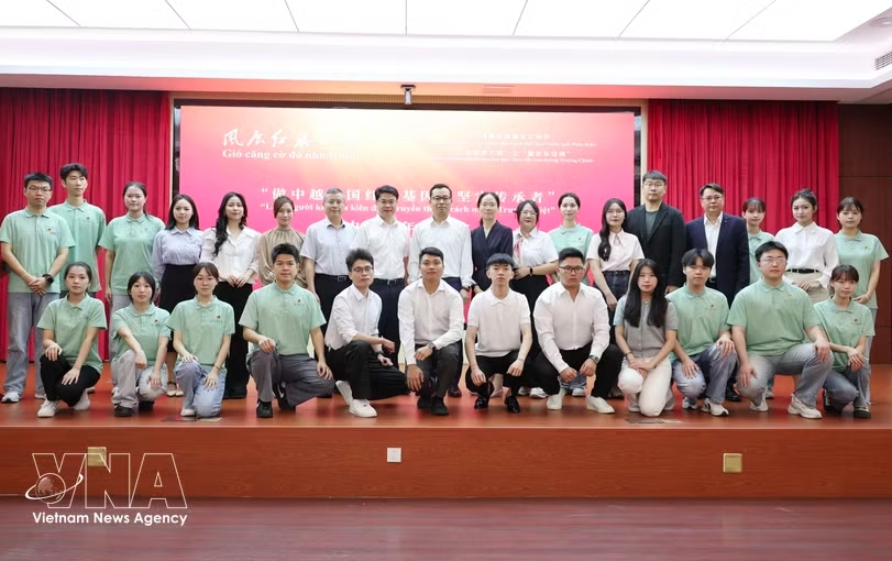 Vietnamese, Chinese youth promote traditional friendship