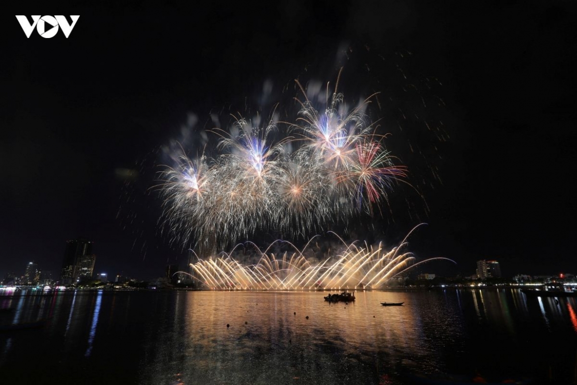 Australia and Portugal light up DIFF 2026 as fireworks festival ...