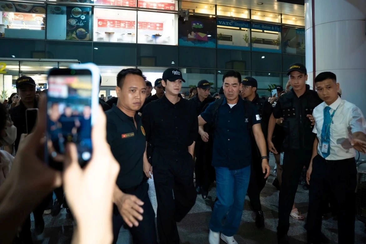 Boys Over Flowers star Kim Bum in Hanoi for Beauty Summit