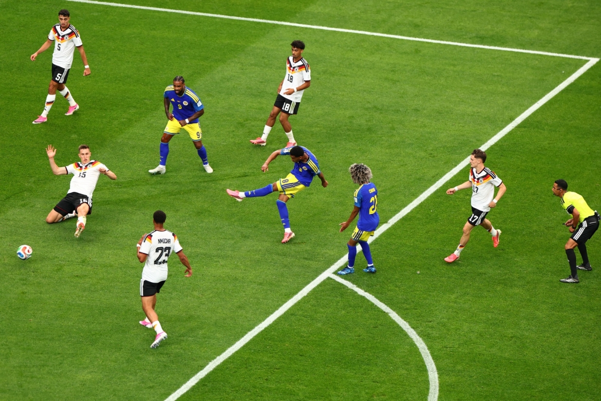 Curacao ghi bàn thắng lịch sử trong lần đầu tiên tham dự World Cup