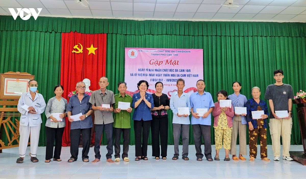 Cần Thơ quan tâm chăm lo cho nạn nhân chất độc da cam/dioxin