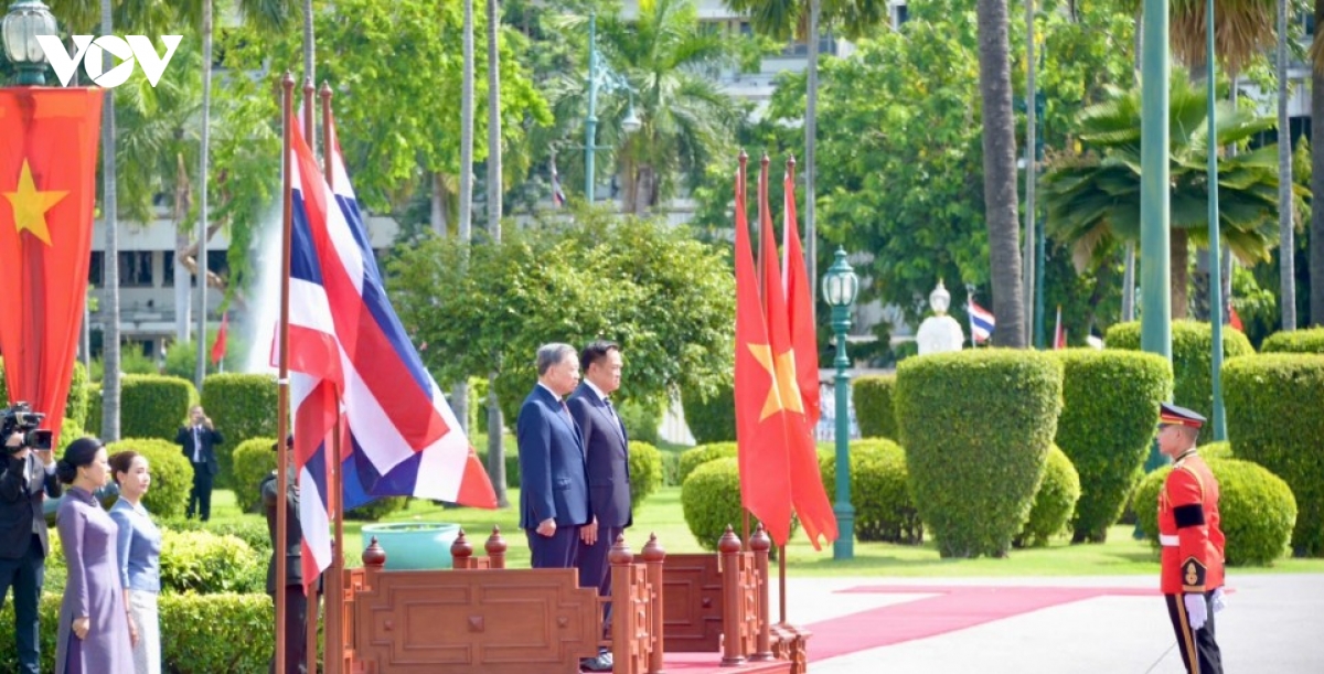 Official welcome ceremony for Vietnam’s top leader in Thailand