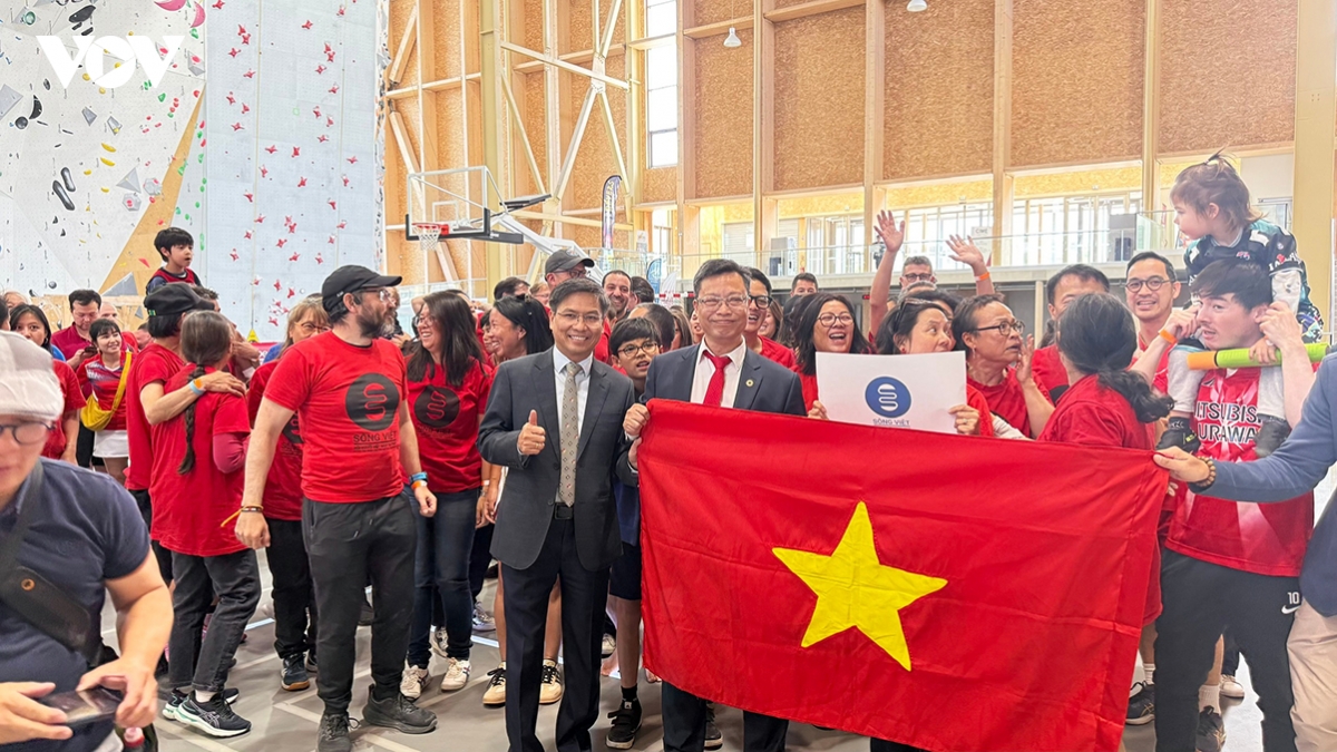 Sports unite generations at Vietnamese Olympics in France 2026
