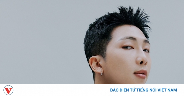 Trưởng nhóm BTS ra mắt album solo