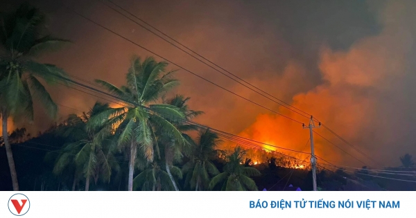 Huy động lực lượng suốt đêm khống chế vụ cháy rừng