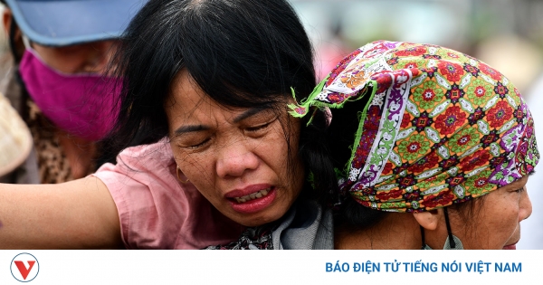 Nước lớn đổ về, người dân khu vực đê tả sông Hồng ở Hưng Yên oằn mình ...