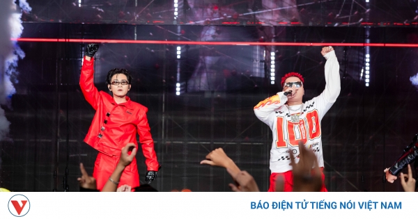 Tập 7 Rap Việt 2024: Karik ra quân cùng 4 tiết mục đốt cháy sân khấu