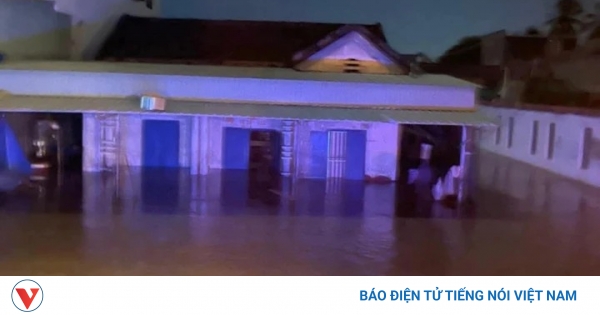 Nước lũ bắt đầu rút, nhiều nơi ở Lâm Đồng vẫn bị cô lập