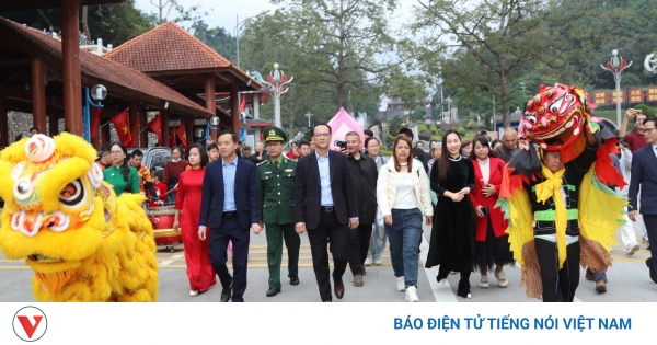 Lạng Sơn đón đoàn khách du lịch quốc tế đầu tiên “xông đất” năm 2026