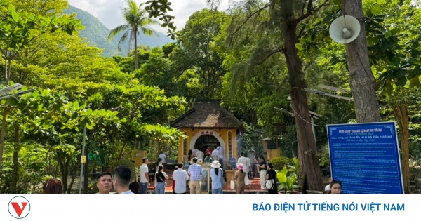Miếu Ngũ Hành - điểm đến tâm linh bình yên giữa lòng Côn Đảo