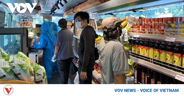 Top 10 reputable Vietnamese retailers for 2021 announced