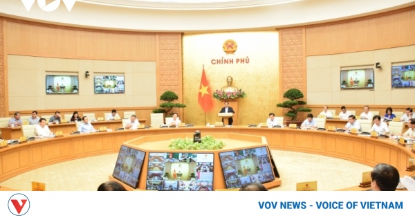 Cabinet meeting reviews socio-economic situation in first half