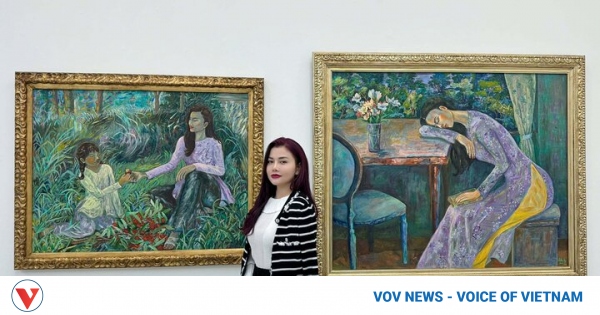 Vietnamese artist’s paintings exhibited in UK