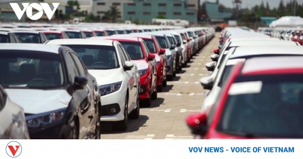 Vietnam spends over US$2.5 billion on importing cars over nine-month period