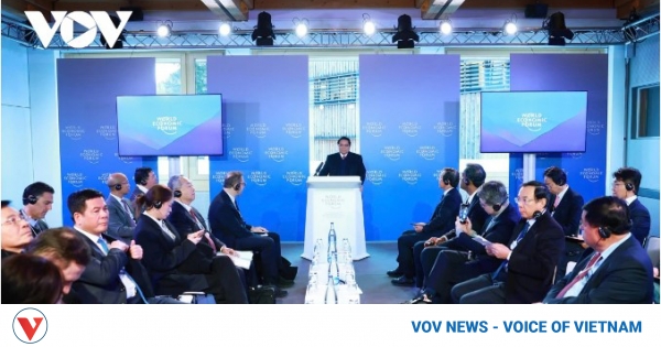 PM leads national dialogue with WEF, outlines strategies for Vietnam’s ...