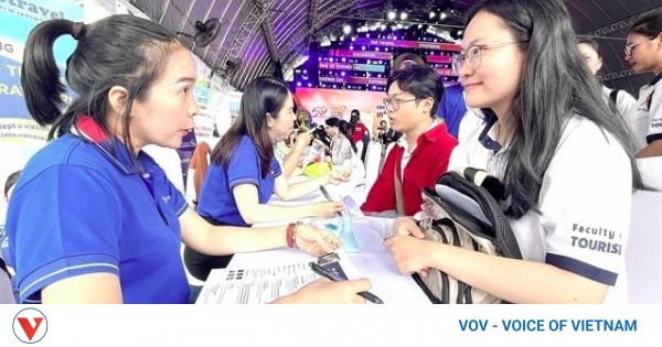 Organisations work to link job seekers with suitable employment