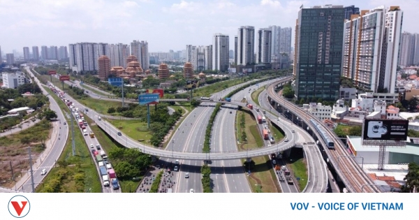 Pilot special mechanisms, policies serve development of Hanoi, HCM City ...